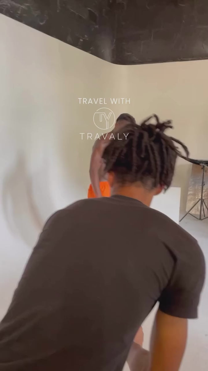 About Us – Travaly